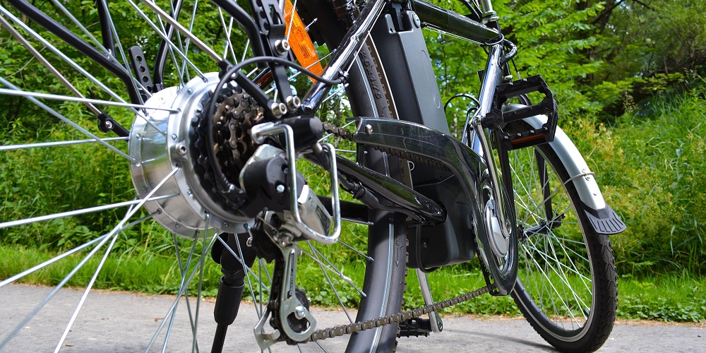 На какие электровелосипеды нужны права в 2024 году - Спортмастер Медиа