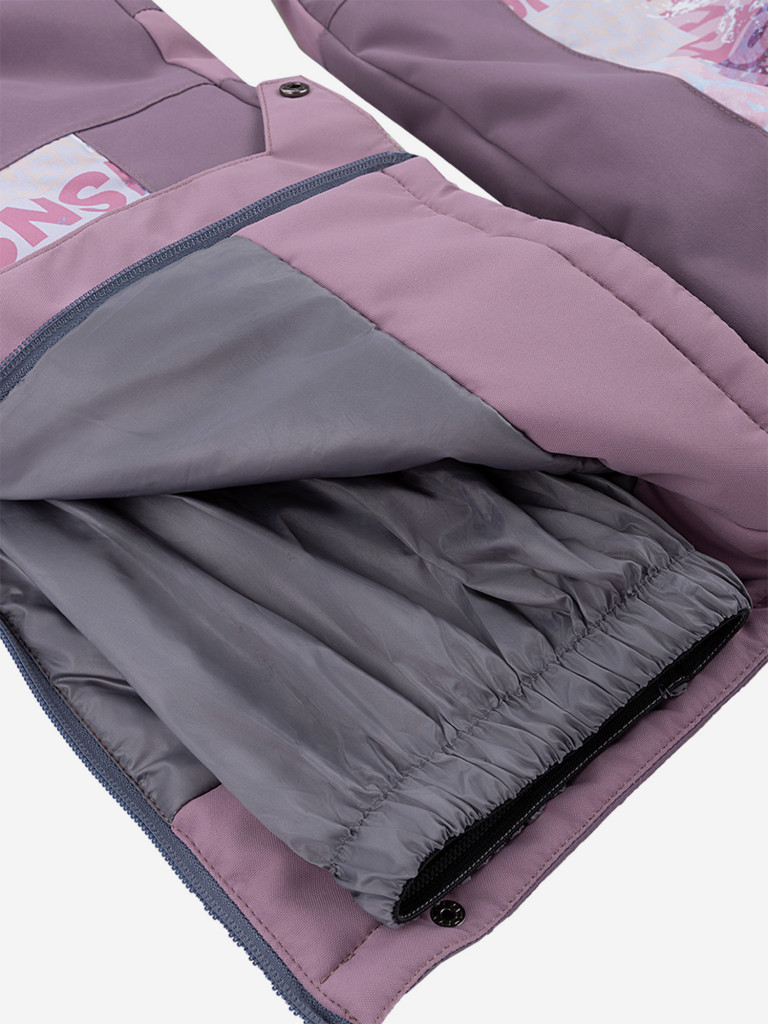 Комбинезон NIKASTYLE бежевый/орхидея цвет — купить за 9990 руб. со скидкой 26 %, отзывы в ...