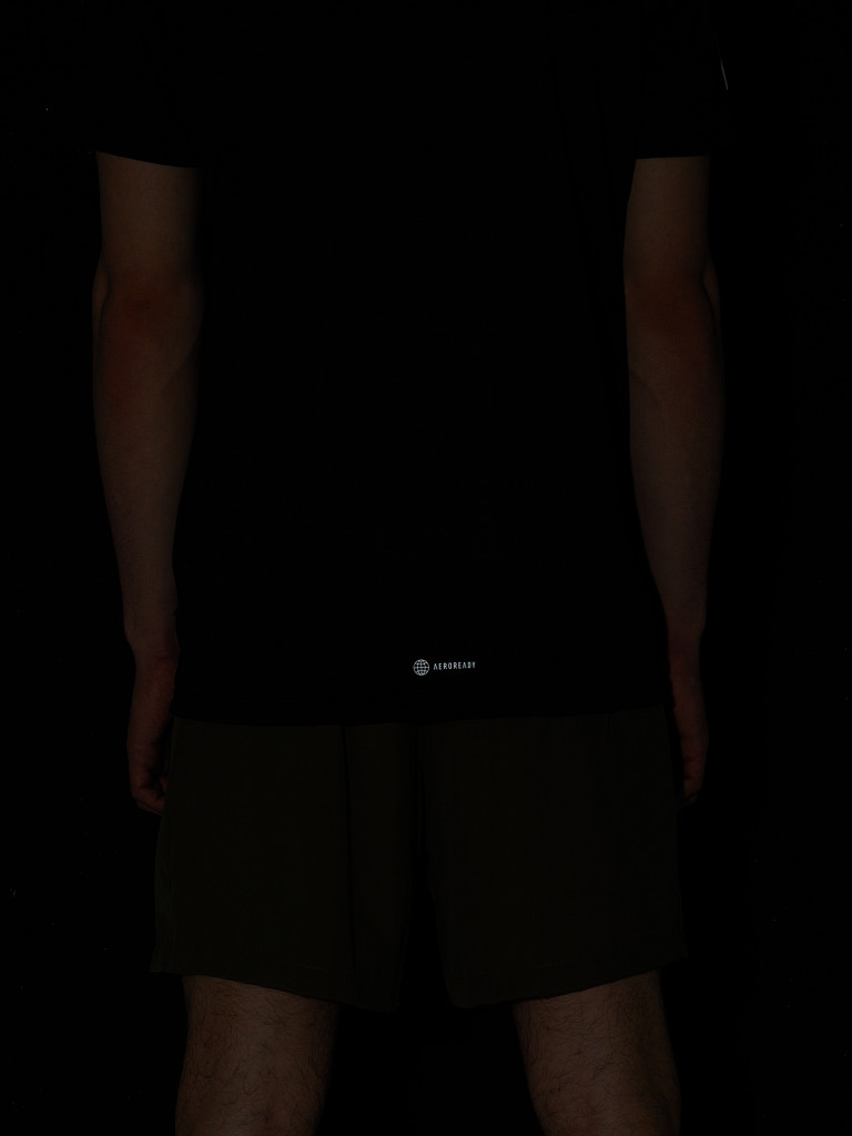 Футболка мужская Adidas The Run арт. H58591 черный/светоотражающий ...