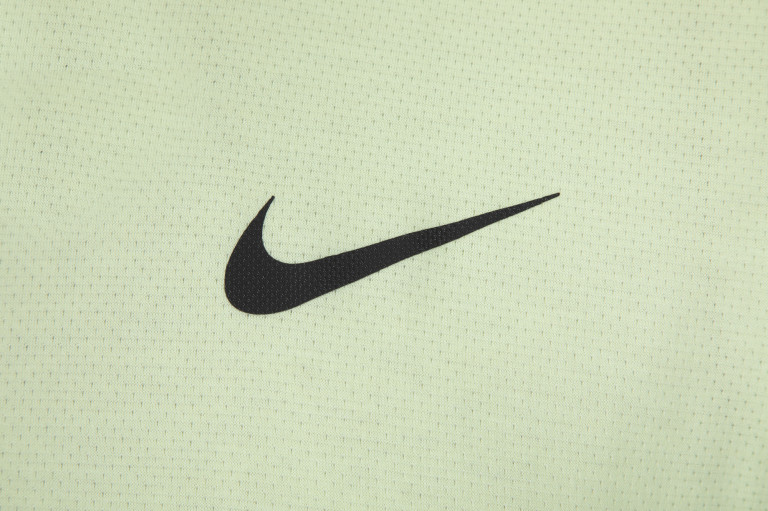 Футболка мужская Nike Breathe арт. AJ8002 жёлтый цвет — купить за 2519 ...