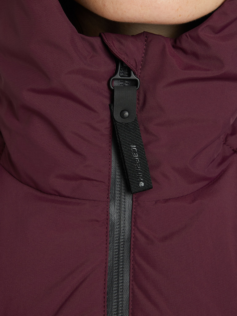 Жилет утепленный женский IcePeak Akene арт. 255958334IV бордовый цвет ...