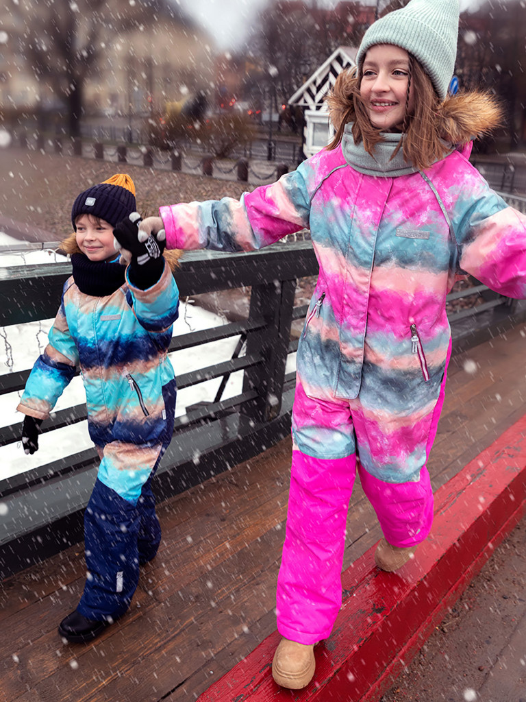 Комбинезон зимний для девочки NIKASTYLE персиковый/фуксия цвет — купить за 6350 руб. со скидкой ...