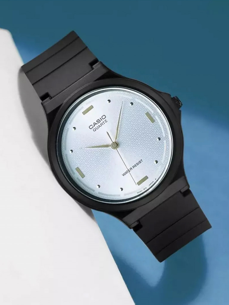 Наручные часы Casio MQ-76-7A1 Черный цвет — купить за 2240 руб. со скидкой 31 %, отзывы в ...