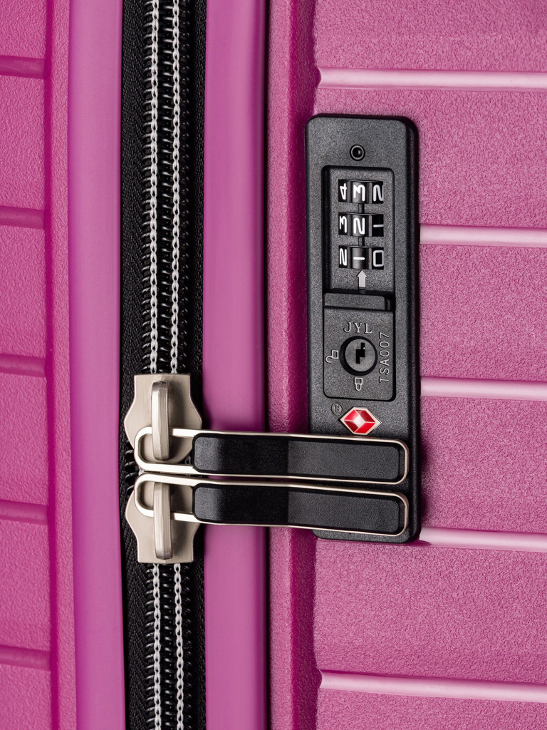 Чемодан Robinzon фуксия цвет — купить за 18900 руб., отзывы в интернет-магазине Спортмастер
