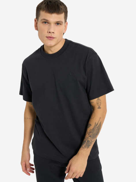 Футболка мужская adidas арт. IY2248 черный цвет — купить за 3989 руб ...