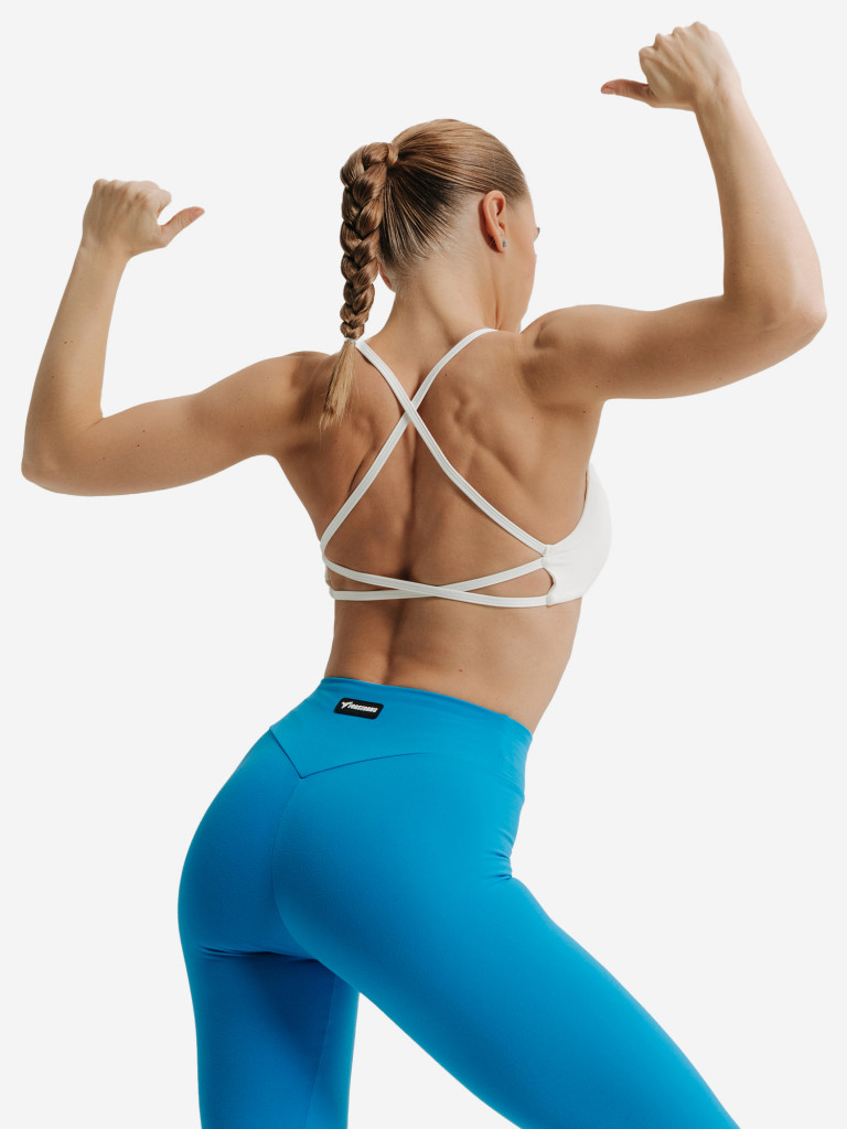 Топ cпортивный женский Forstrong Flare soft Черный цвет — купить за 2300 руб. со скидкой 25 % ...