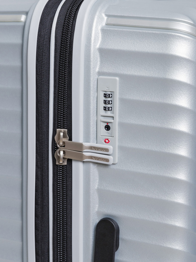 Чемодан Robinzon серебристый цвет — купить за 15330 руб. со скидкой 30 %, отзывы в интернет ...